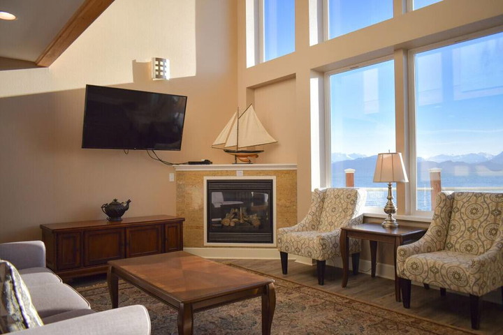 Lakeshore Lodging Ocean Front Lodges - Homer