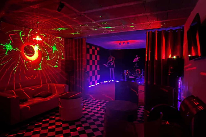 Villa Unique Pour Fetes De Famille, Soiree Karaoke, Dj, Musique // Spa & Piscine - Beaurepaire