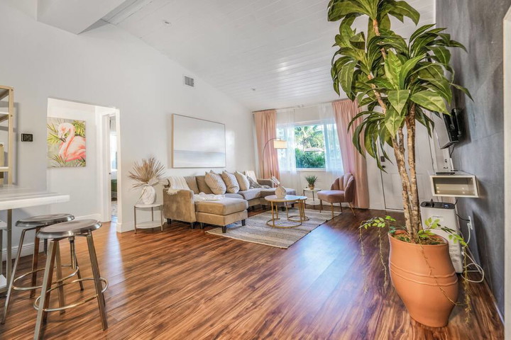 Top Rated Miami Getaway With Heated Pool & Games - Miami