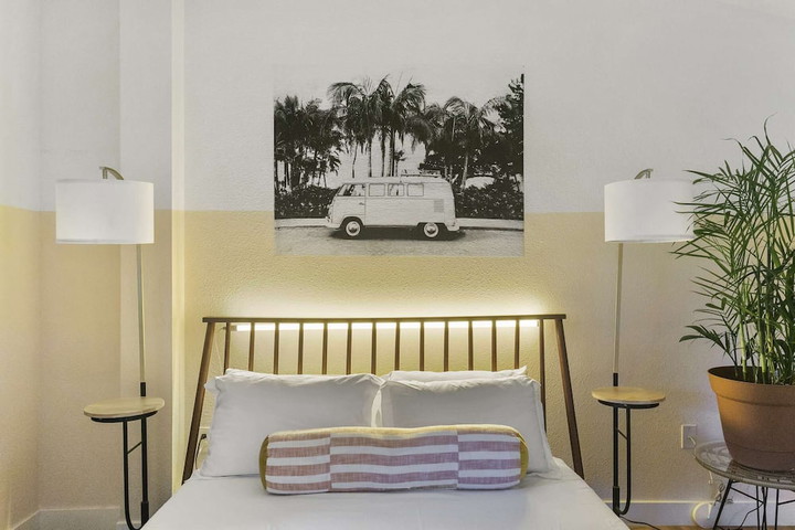 Sch04 · Mokulua Studio Suite. Hōʻoluʻolu - Chandler, AZ