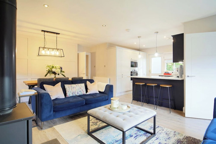 Carn Mor Is A Beautifully Refurbished Three Bedroom Property. -