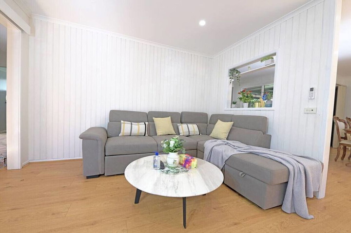 Best Location Entire House Huge Parkland Doorstep - Dandenong