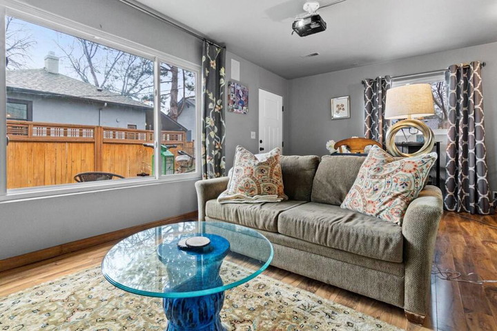 Dog Friendly North End Cottage! +Off-street Parking In Garage! - Boise