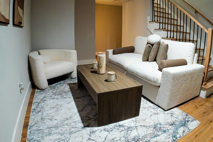 Luxury 3 Story Townhome 2 Bed, 4 Bath Fully Furnished 3 Min From Downtown Dallas - Dallas, TX