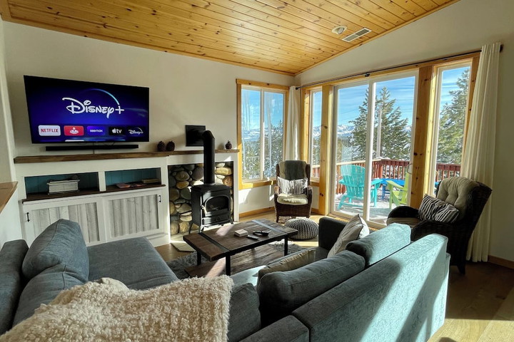 Family Friendly, Gorgeous Views And Steps To Tahoe Donner Ski Hill - Truckee