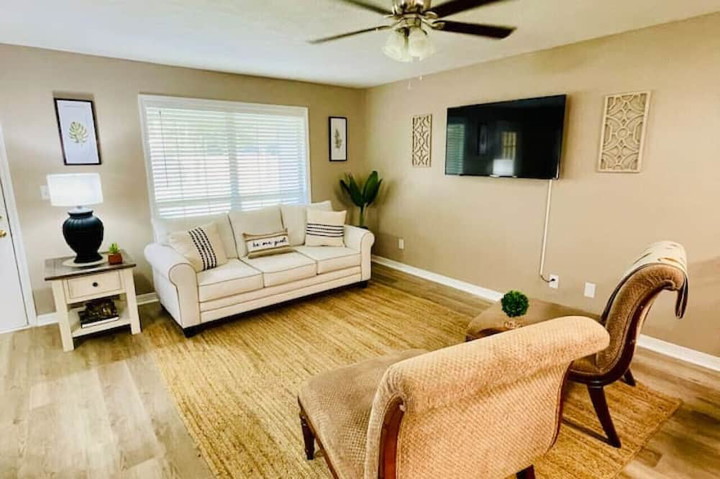 Eastgate 4a Cozy Family Retreat Close To Downtown Hammond - Hammond, LA