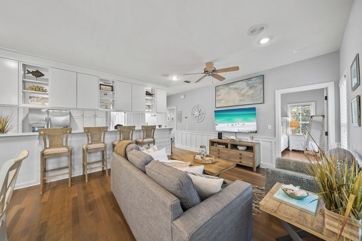 Steps From The Beach. Book Your Last-minute Winter Get Away Now! - Alys Beach, FL
