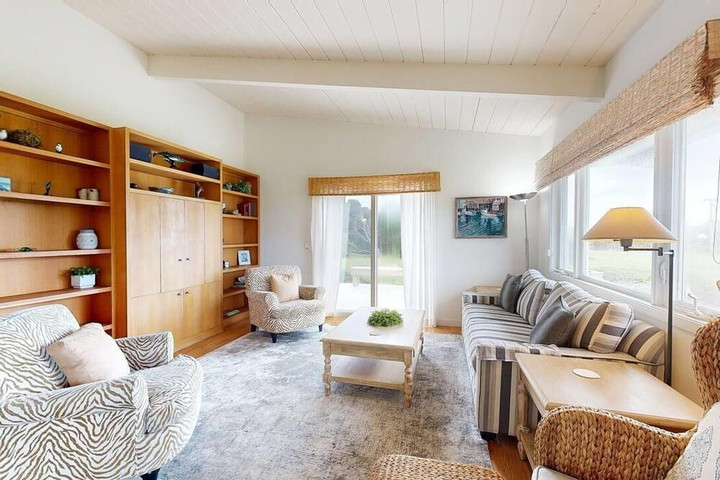 Coastal Bliss - Private Hot Tub, Ocean Views, Pets - Fort Bragg