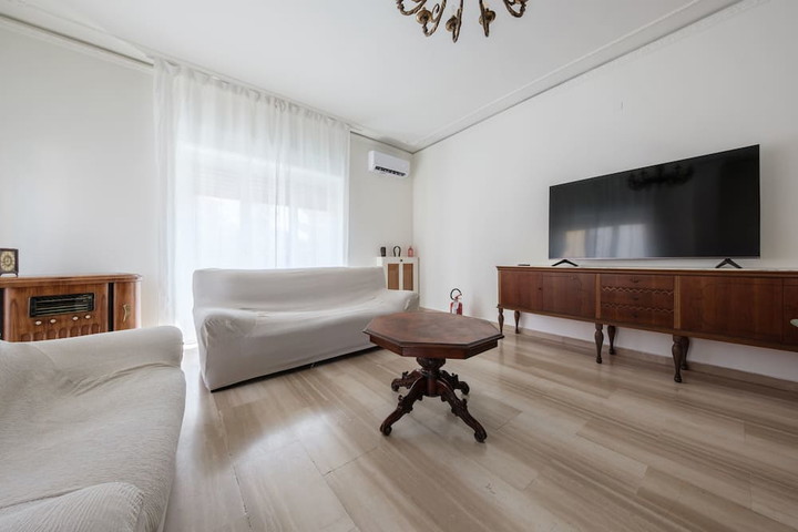 Apartment 'Casa Vacanze Piazza Europa' With Balcony, Wi-fi & Air Conditioning - Milazzo