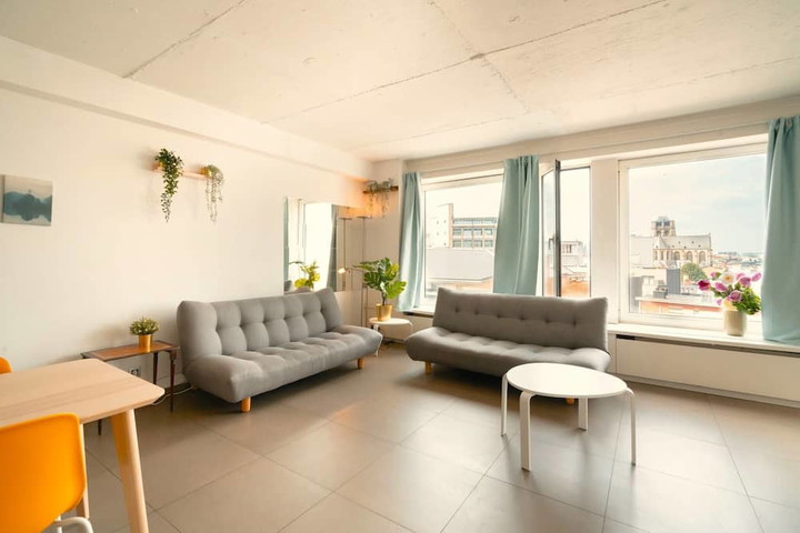 Centrally Located Antwerp Stay For 10 - Centraal Station Antwerpen