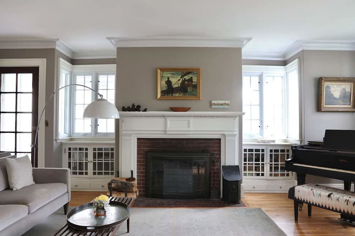 Centrally Located, A Beautiful Landmark House For An Ideal Family Getaway! - Burlington, VT
