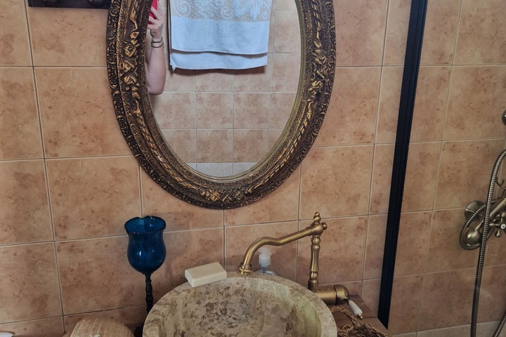 Εξοχική παραθαλασια κατοικία σε κήπο με τζακουζι. Garden House - 希臘
