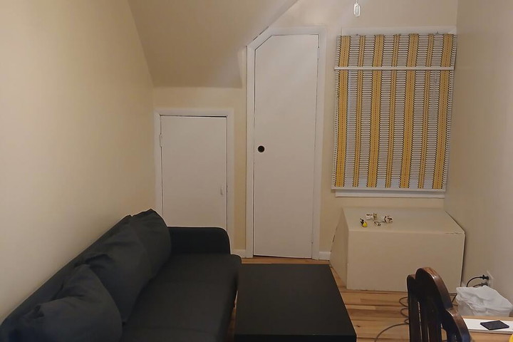 Historical 3rd Floor Studio Apartment In Uptown Wedge - Minneapolis