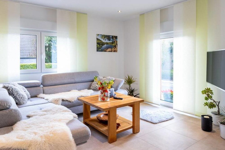 Ferienwohnung Hecken-blick - 5-bett-ferienwohnung Dusche Und Bad/wc - Schleiden