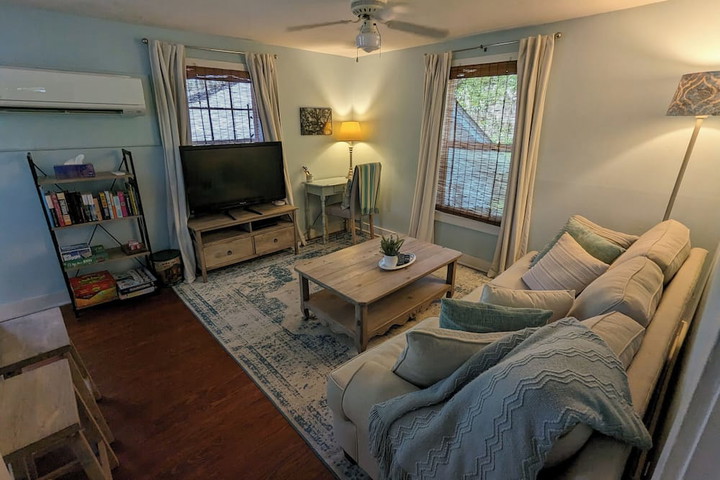 Peaceful Beaufort Guest House, Perfect For Couples - South Carolina