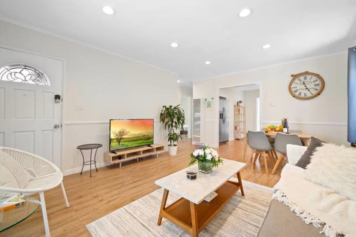 Welcoming 3-bedroom Home Near Beaches And Sofi - Hawthorne, CA