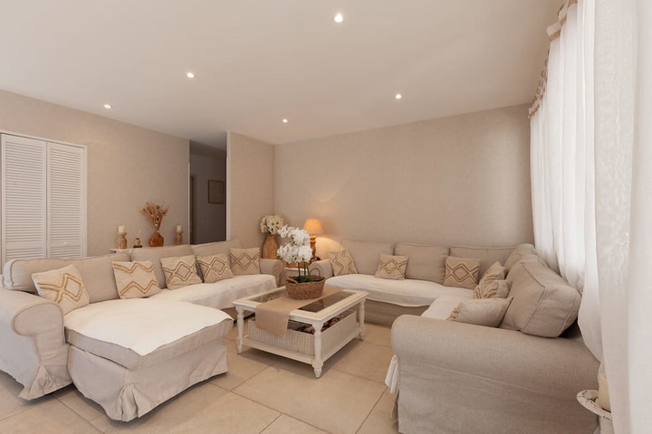 Villa 'Soleil Et Douceur' Avec Piscine Privée, Wi-fi Et Climatisation - La Seyne-sur-Mer