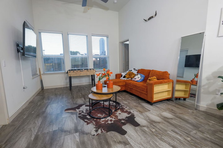2-bedroom Apartment In Beautiful Dallas With Ac And Fitness Room - Dallas