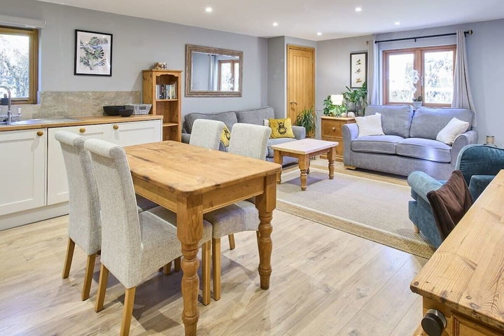 Host & Stay | Orchard Barn - Dymchurch