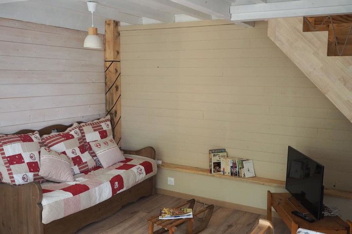 Pagotin Chalet With Beautiful View - Jougne