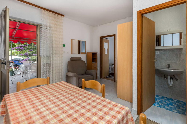 Schöne 1-zimmer-wohnung In Supetarska Draga - Supetarska Draga