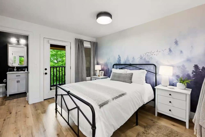 Resort Suite | Huge Indoor Pool + Arcade | Sleep 6 - Tennessee