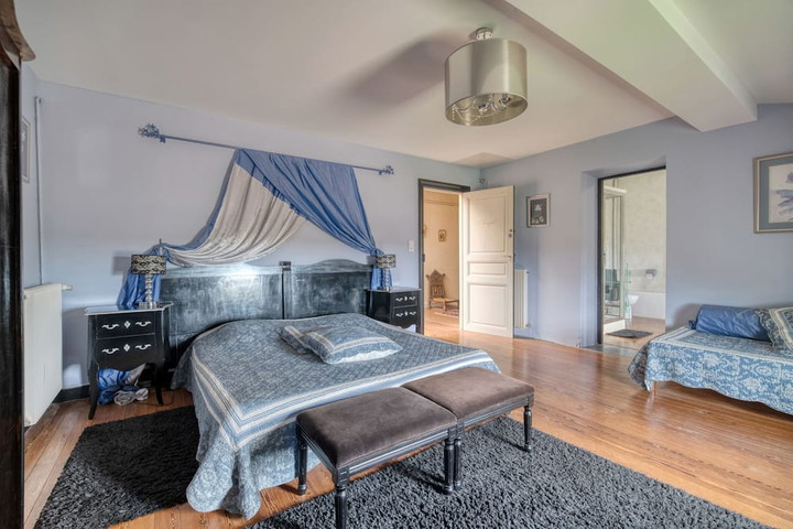 Holiday Home 'Château' With Mountain View, Balcony & Wi-fi - Castelnaudary