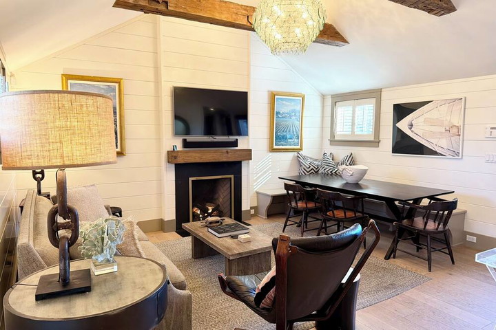 Luxurious Harbor View Cindy Cottage. Walk & Bike To Everything! - Nantucket, MA