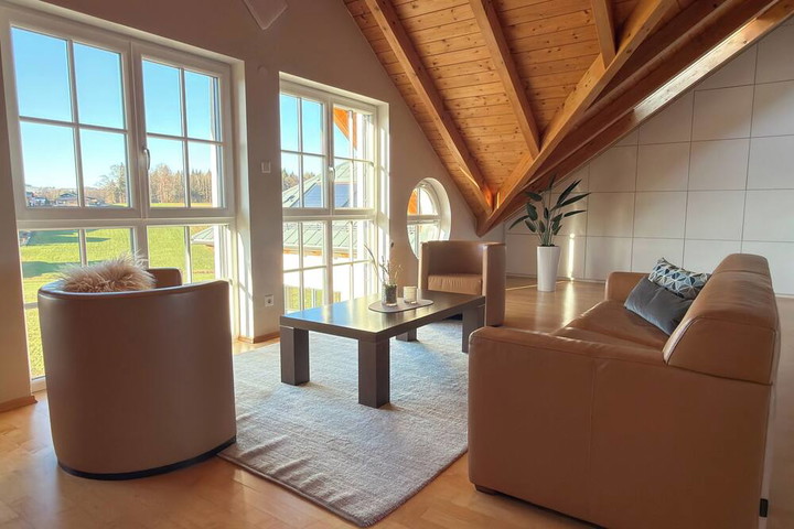 Lieblingsplatz Nahe Salzburg  4 Schlafzimmer, Privatgarten, Pool & Klimaanlage - Salzburg