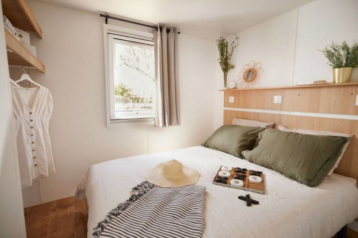 Mobil-home Spacieux Avec Terrasse à Six-fours-les-plages - Six-Fours-les-Plages