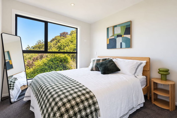 Clifftop Tiny House  Sea Views & Kāpiti Island - Porirua