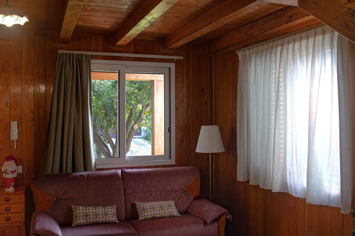 Chalet Surrounded By Greenery In Giarre, Between The Ionian Sea, Taormina, Etna. - Sicilië