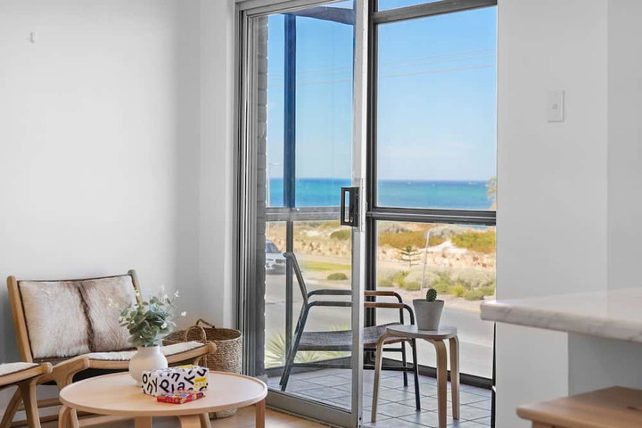 Tranquil Oceanview Escape - Relax & Reset - Adelaide