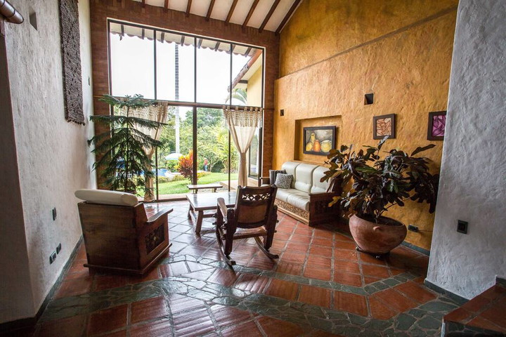Beau Chalet à El Caimo - Quindío