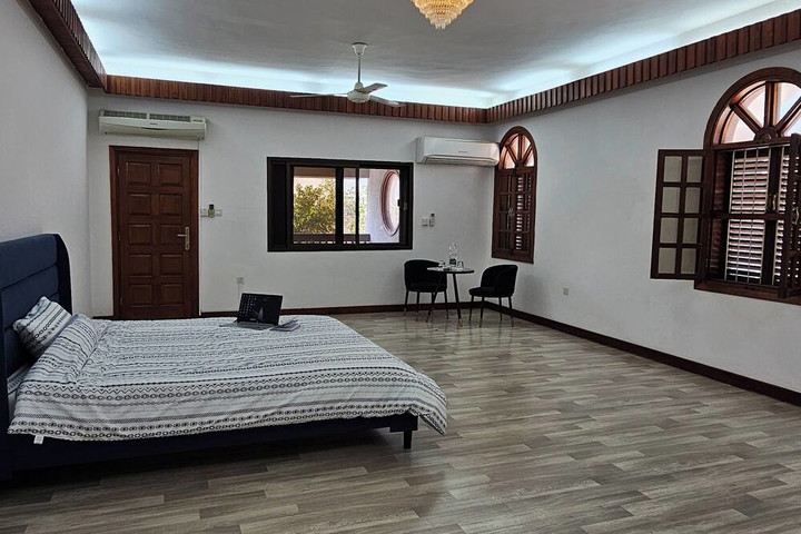 Casa Blanca Muscat - Large Villa In Exclusive Location In Qurum, 10 Min. To The Beach - Mascate