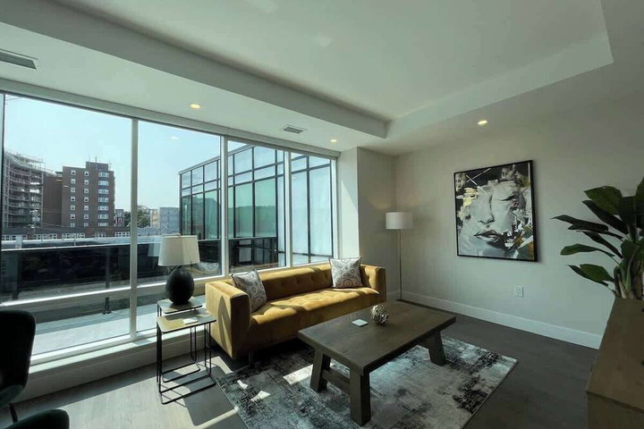 Bright 1 Br With Patio And 6 App - Nova Scotia