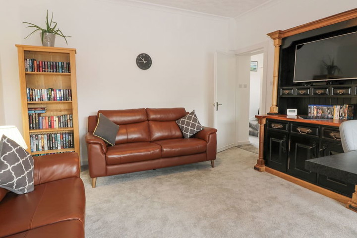 Little Ireland, Pet Friendly, Country Holiday Cottage In Stranraer - Stranraer