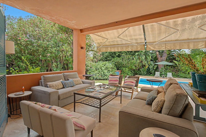 Indrukwekkende Privévilla In Sotogrande (Zone C) Met Tuin, Privézwembad En Wifi - San Roque