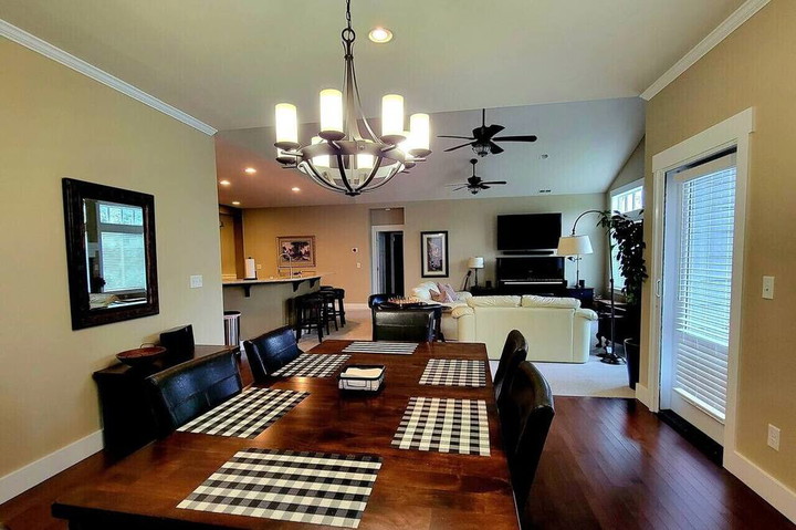 Golf Course Home Sleeps 6 - Port Orchard, WA