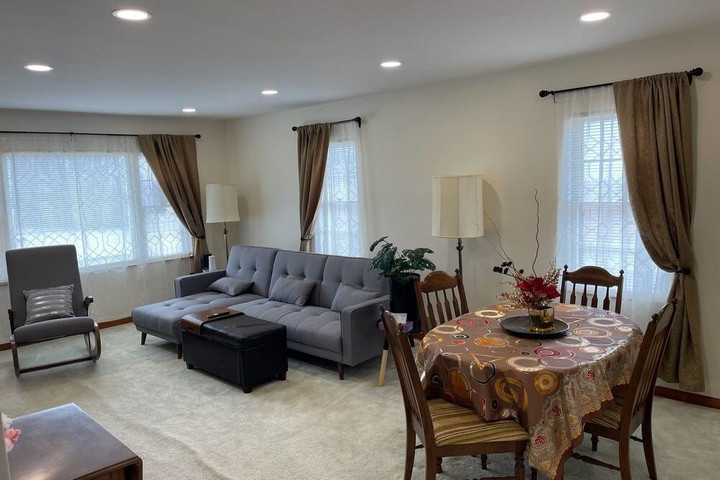12 Min To Great Lakes Naval Station Navy Graduation Family Home - Waukegan, IL