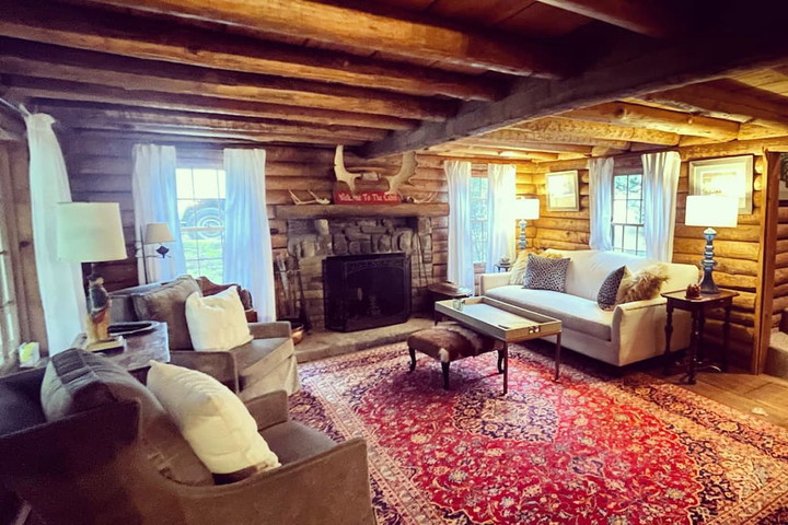 Tripps Cabin- Quaint Cabin A Mile From Downtown Highlands! - Highlands, NC