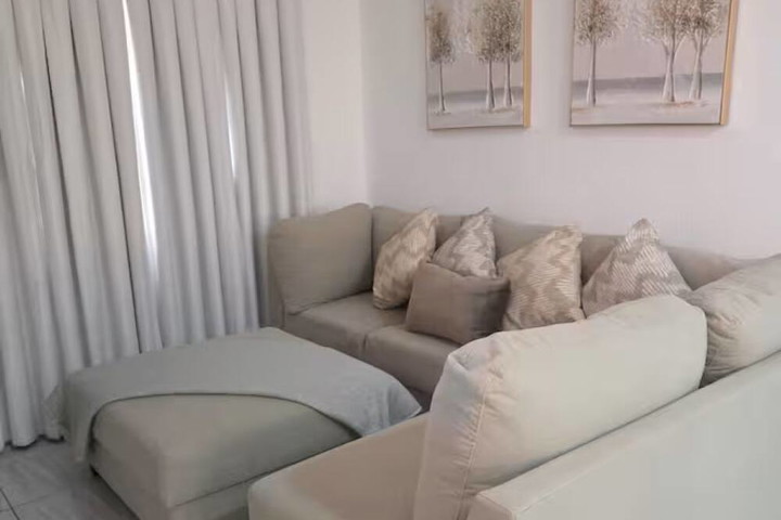 Casa Luna - Villa Verde Estate - Santa Ana
