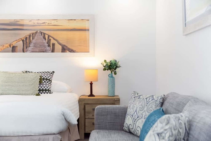 A3 - Modern Apt W/ Free Parking + Private Bathroom - Kingsley