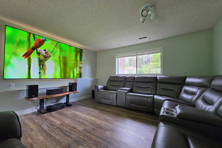 Perfect 5-bedroom House With Ac In Wonderful Coeur D'alene - Coeur d'Alene, ID