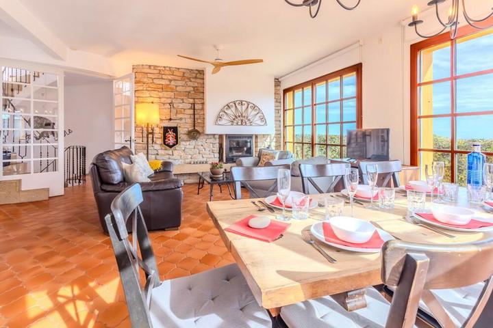 Maison De Vacances 'Villa La Veleta On Costa Brava' Avec Vue Sur La Mer, Piscine Privée Et Wi-fi - Tamariu