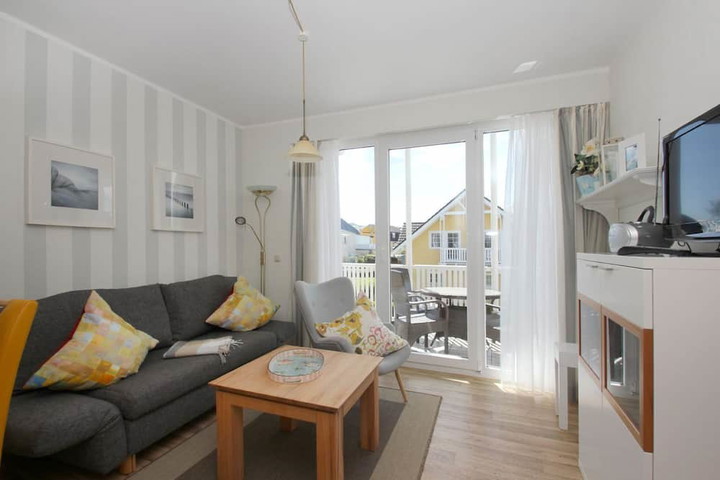 Balkon, Gratis Nutzung Vom Ahoi Erlebnisbad Und Sauna - Villa Karola Fewo 12 - - Göhren