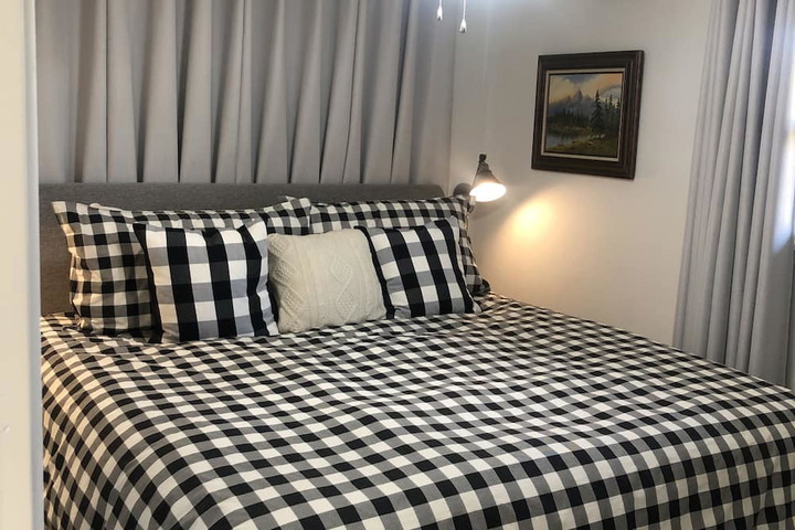 Completely Remodeled 1 Bedroom Guest House, Close To Ttu And Hospitals - Lubbock, TX