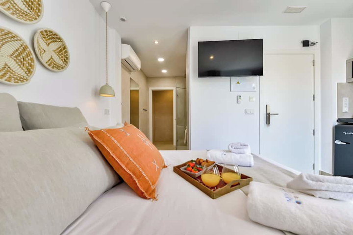 Habitación Con Balcón En Hostal Con Piscina Casco Antiguo Altea - Solo Adultos - Benidorm