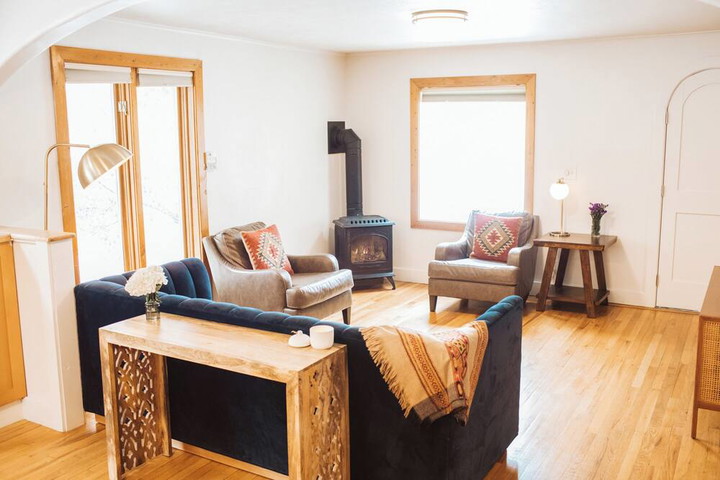 Little Yellow House - Downtown Charming 2 Bdrm - Bozeman, MT