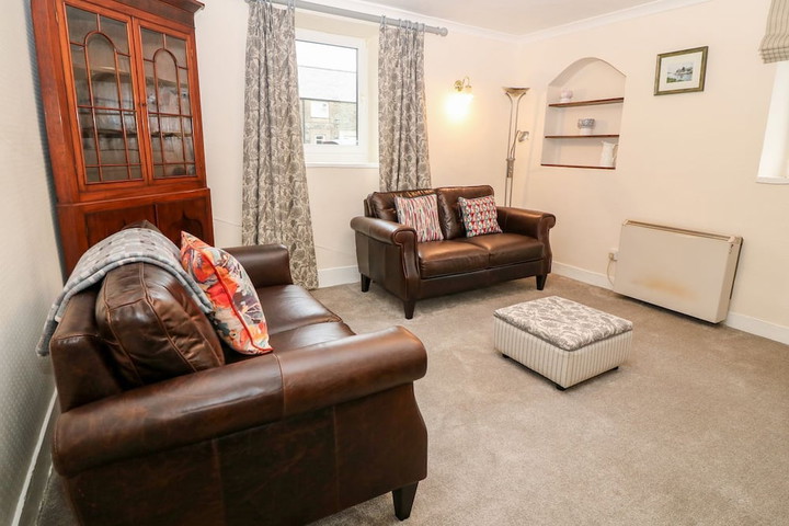 Y Bwthyn, Pet Friendly, With Pool In Pwllheli - Pwllheli
